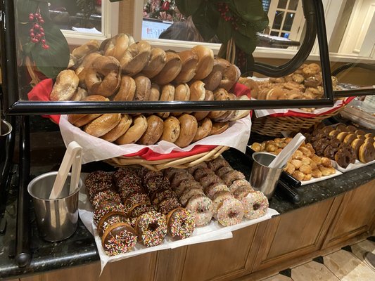 CANDY CANE INN - 171 Photos & 412 Reviews - 1747 S Harbor Blvd, Anaheim ...