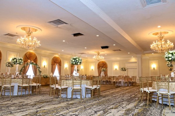 RENAISSANCE AT THE GABLES - Updated January 2026 - 138 Photos & 70 ...
