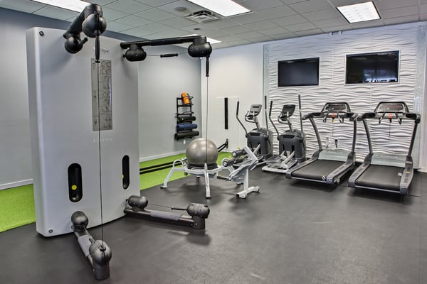 RAW FITNESS - Updated September 2025 - 34 Photos & 15 Reviews - 2831 N ...