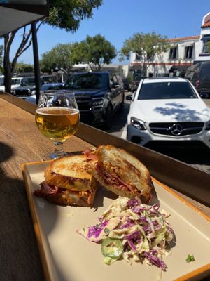 DOCENT BREWING - Updated August 2024 - 18 Photos & 16 Reviews - 123 ...