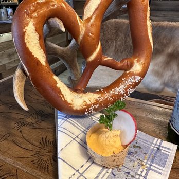 ALPENROSE VAIL - TEMP. CLOSED - Updated April 2024 - 737 Photos & 337 ...