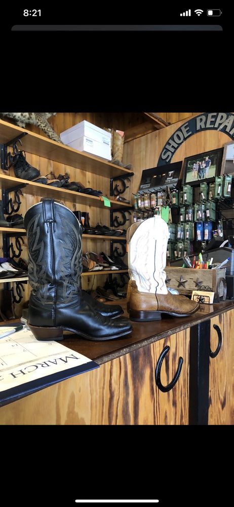 WAYNES BOOT & SHOE REPAIR - 14 Reviews - 2524 Carson St, Haltom City ...
