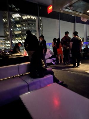 ELEVATE LOUNGE - Updated June 2024 - 256 Photos & 1160 Reviews - 811 ...