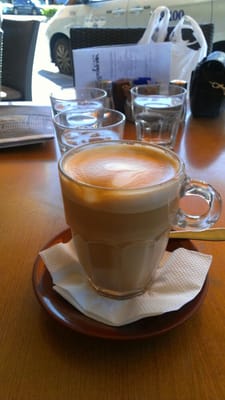 COSMOPOLITAN CENTRE CAFE - Restaurants - 22 Knox St, Double Bay New ...