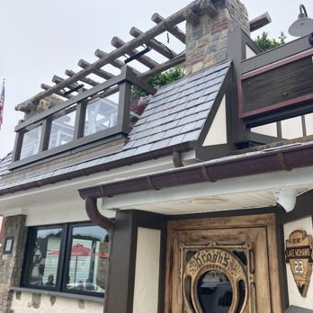 KROGH’S RESTAURANT & BREW PUB - Updated December 2024 - 248 Photos ...