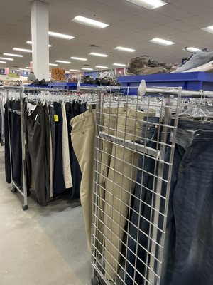 GOODWILL RETAIL STORE AND DONATION CENTER - Updated December 2025 - 25 ...