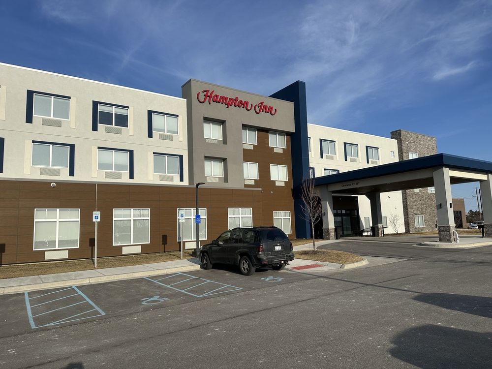 HAMPTON INN SALINE - Updated December 2025 - 1250 E Michigan Ave ...