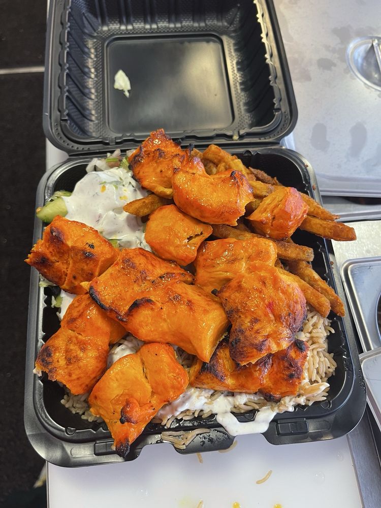 HALAL FOOD EXPRESS - Updated June 2025 - 12 Photos - 390 Larry Holmes ...