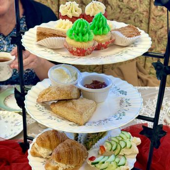SWEET TEASE TEA ROOM - Updated October 2025 - 91 Photos & 95 Reviews ...