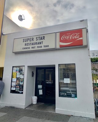 SUPERSTAR RESTAURANT - 447 Photos & 489 Reviews - 4919 Mission St, San ...