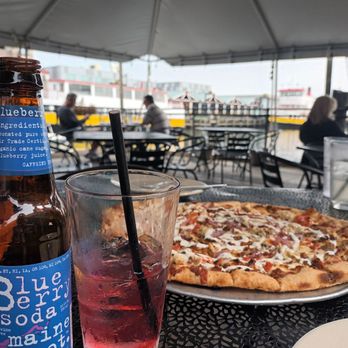 FLATBREAD COMPANY - 696 Photos & 805 Reviews - 72 Commercial St ...