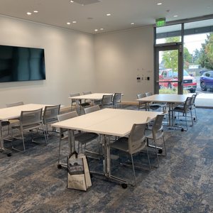 MULTNOMAH COUNTY LIBRARY - GRESHAM - Updated February 2025 - 30 Photos ...