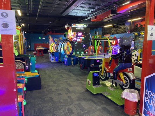 RACK N’ ROLL FAMILY FUN CENTER - Updated August 2025 - 85 Photos - 212 ...
