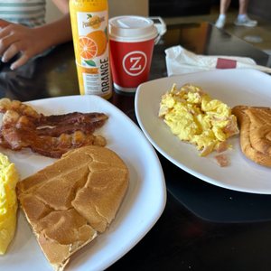 ZAZA CUBAN COMFORT FOOD - 144 Photos & 103 Reviews - 237 Wheelhouse Ln ...