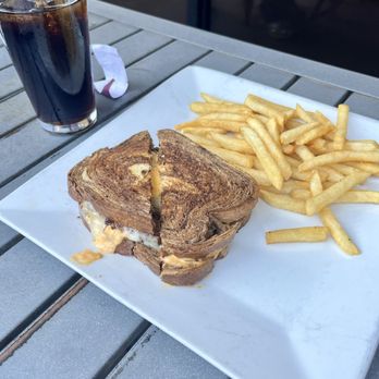MAIN STREET GRILLE - Updated April 2026 - 251 Photos & 346 Reviews ...