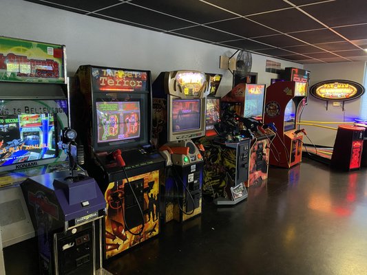 OUT OF ORDER ARCADE - Updated August 2025 - 34 Photos & 24 Reviews ...