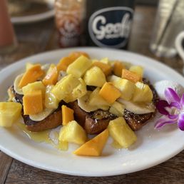 GOOFY CAFE & DINE - 5403 Photos & 3329 Reviews - 1831 Ala Moana Blvd ...