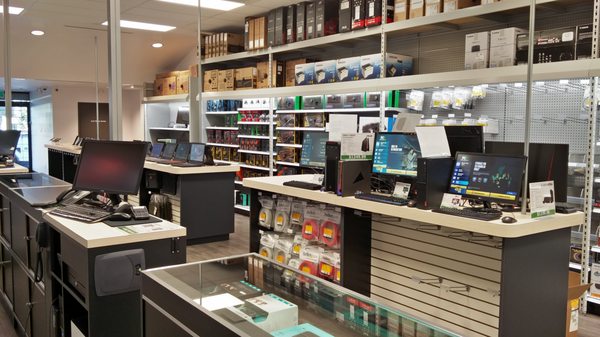 MEMORY EXPRESS COMPUTERS - LANGLEY - Updated December 2025 - 20202 ...