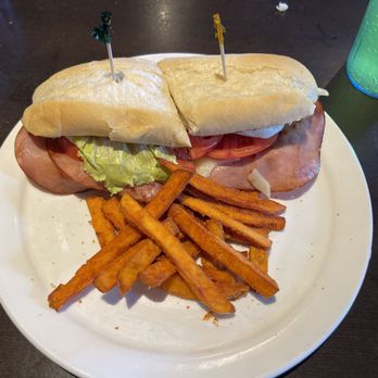 ALEX’S RAILSIDE RESTURANT - Updated July 2025 - 22 Photos & 10 Reviews ...