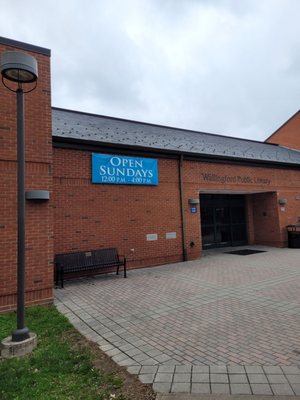 WALLINGFORD PUBLIC LIBRARY - Updated December 2025 - 76 Photos & 25 ...