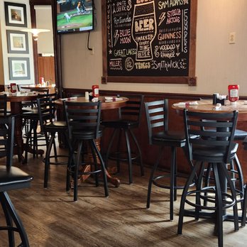 QUENTIN TAVERN with reviews - Updated September 2024 - 184 Photos & 154 ...