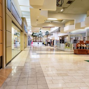 EASTWOOD TOWNE CENTER - Updated May 2025 - 11 Photos & 24 Reviews ...
