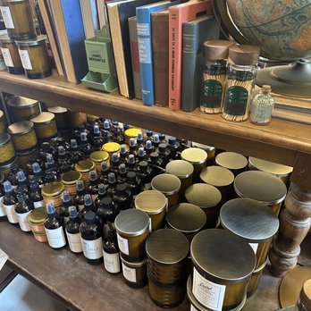 SCENT LIBRARY - Updated December 2025 - 39 Photos & 14 Reviews - 314 W ...