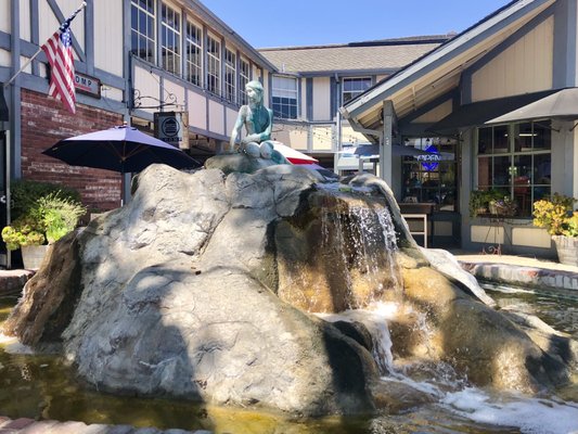 THE LITTLE MERMAID FOUNTAIN - Updated September 2025 - 86 Photos & 30 ...