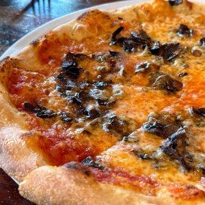 PIZZERIA TRA VIGNE - 949 Photos & 830 Reviews - 1016 Main St, Saint ...