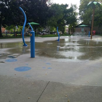 HENDON PARK - Updated November 2024 - 21 Photos - 40 Eldora Avenue ...