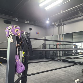 BREDWINNERS - Updated November 2025 - 251 5th Ave, Manhattan, New York ...