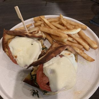 WELLY’S RESTAURANT - Updated April 2025 - 190 Photos & 314 Reviews ...