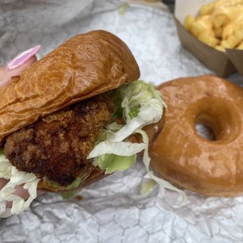 DO-RITE DONUTS & CHICKEN - Updated August 2025 - 640 Photos & 404 ...