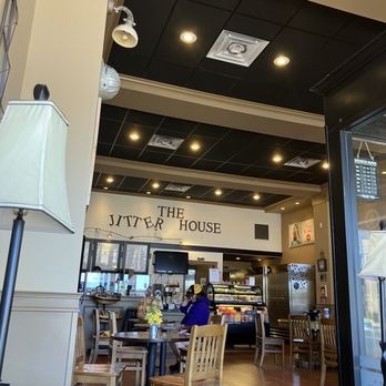 JITTER HOUSE - Updated September 2025 - 115 Photos & 205 Reviews - 623 ...