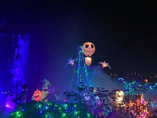 BELLAMY PLACE LIGHTS - Updated May 2025 - 10 Photos - 5089 Bellamy Pl ...