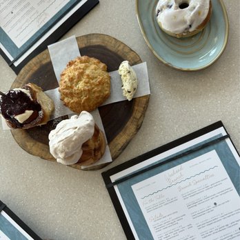 SALTED EDGE - Updated June 2024 - 205 Photos & 54 Reviews - 110 S 243rd ...