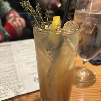 TABLE 47 - Updated October 2025 - 176 Photos & 227 Reviews - 5268 Point ...