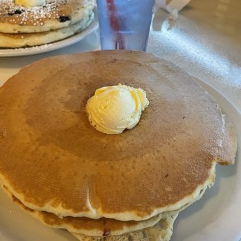 WILD BERRY DINER - Updated February 2025 - 161 Photos & 313 Reviews ...