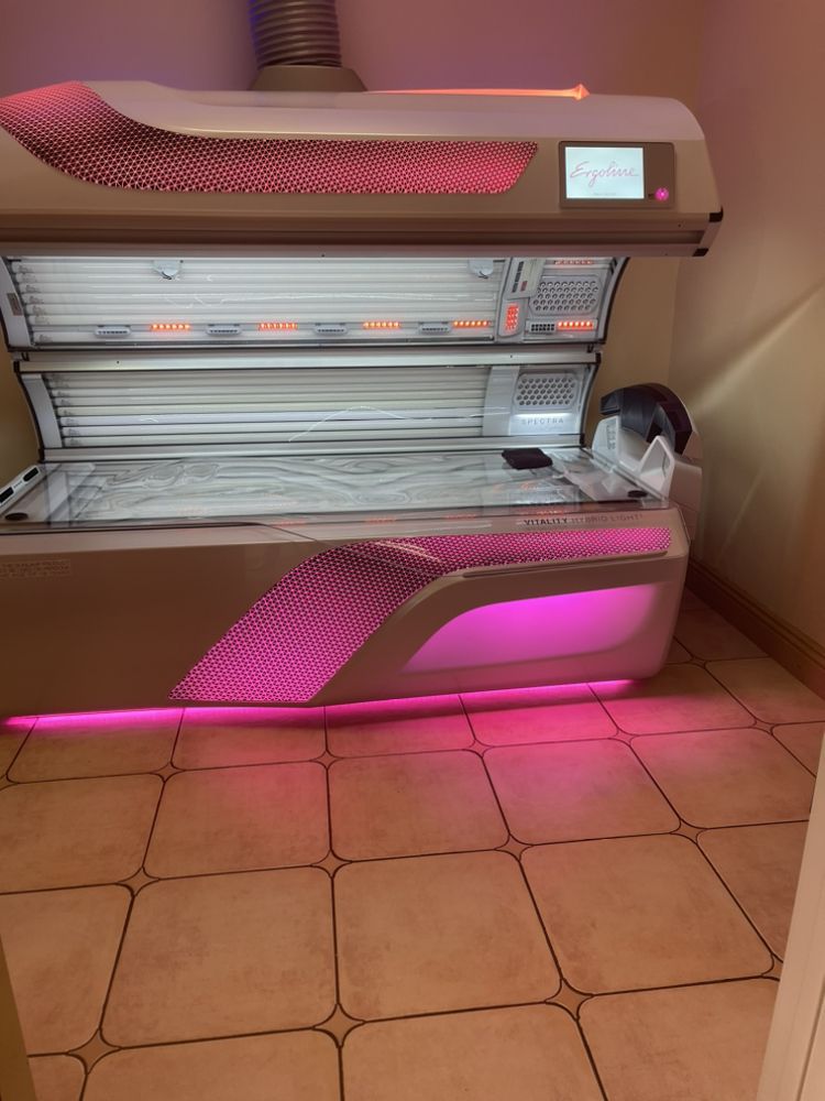 KOOL RAYS SUN SPA TANNING - Updated October 2025 - 79 Photos & 234 ...
