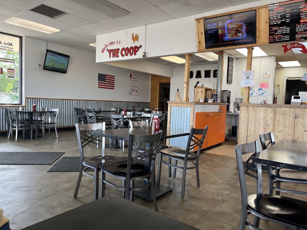 DAIRY QUEEN - Updated September 2024 - 11 Reviews - 2801 E Red River ...