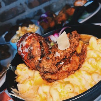 JOHNNY’S WORLD FAMOUS CHICKEN & WAFFLES - Updated October 2025 - 277 ...