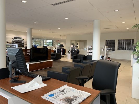 SUN MOTOR CARS BMW - Updated January 2026 - 25 Photos & 50 Reviews ...