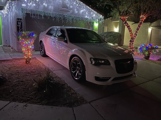 LARRY H. MILLER CHRYSLER JEEP TUCSON - Updated December 2025 - 21 ...