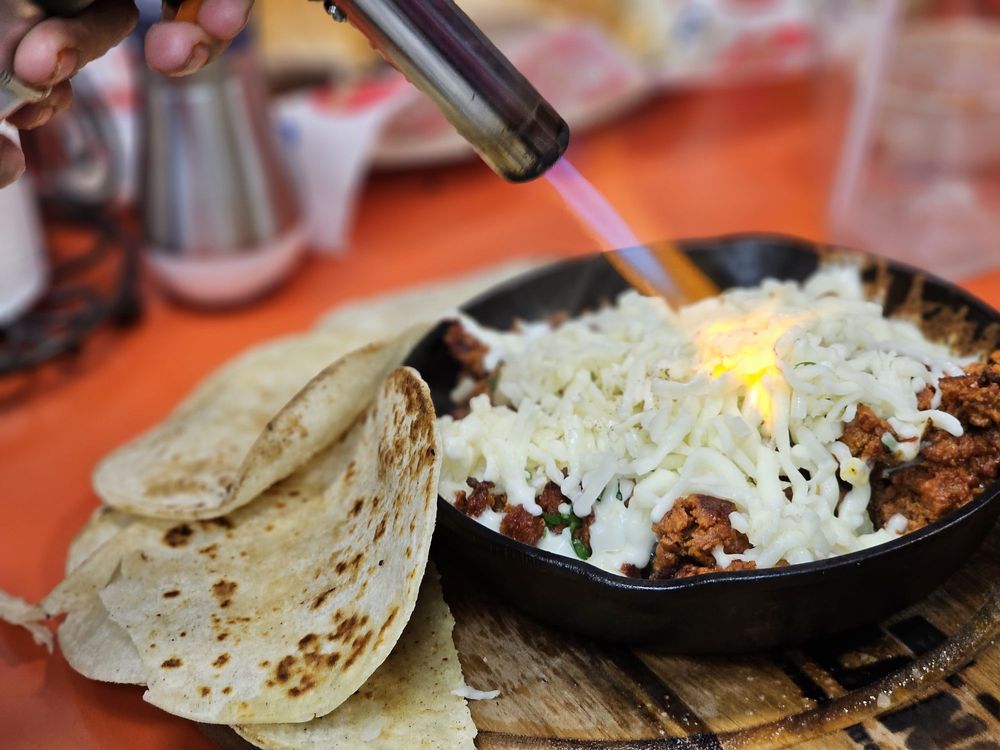 EL CHILANGO - Updated October 2025 - 116 Photos & 74 Reviews - 4536 S ...