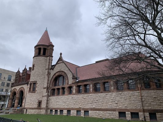 CAMBRIDGE PUBLIC LIBRARY - Updated September 2025 - 60 Photos & 101 ...