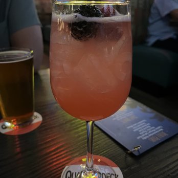 QUARTERDECK RESTAURANTS - 407 Photos & 299 Reviews - 1035 SE 17th St ...