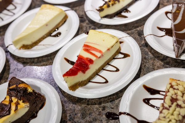 KNUTES BAR & GRILL - Updated October 2025 - 54 Photos & 48 Reviews ...