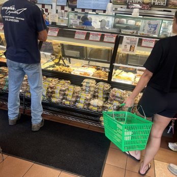 DOMINICK’S DELI - Updated December 2025 - 150 Photos & 211 Reviews ...