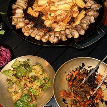 MUN PATIO - Updated June 2024 - 120 Photos & 53 Reviews - 3519 W 6th St ...