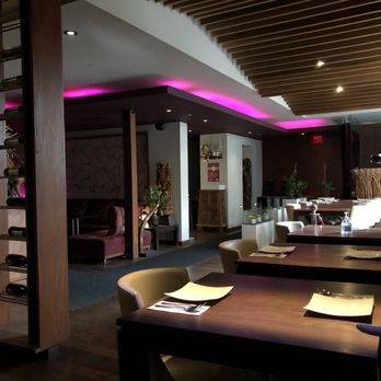 SOONTORN BAHN THAI - Updated June 2025 - 161 Photos & 89 Reviews - 210 Lakeshore Road E ...